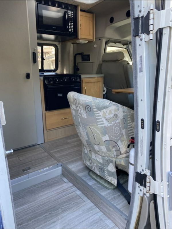 2004 Eurovan Rialta HD – Used Class B Camper Vans