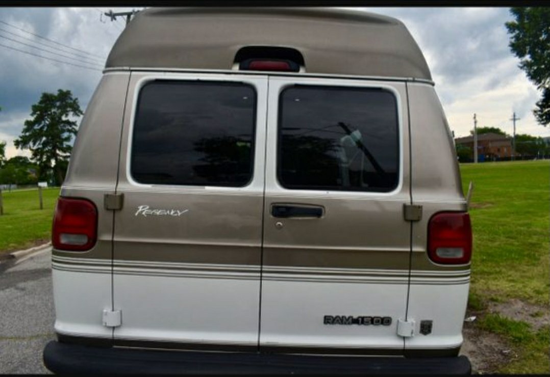 2003 Dodge 1500 B-Series – Used Class B Camper Vans