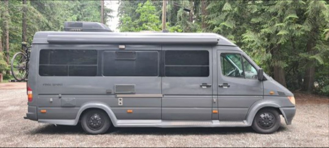 2003 Freightliner Sprinter 2500 RV – Used Class B Camper Vans